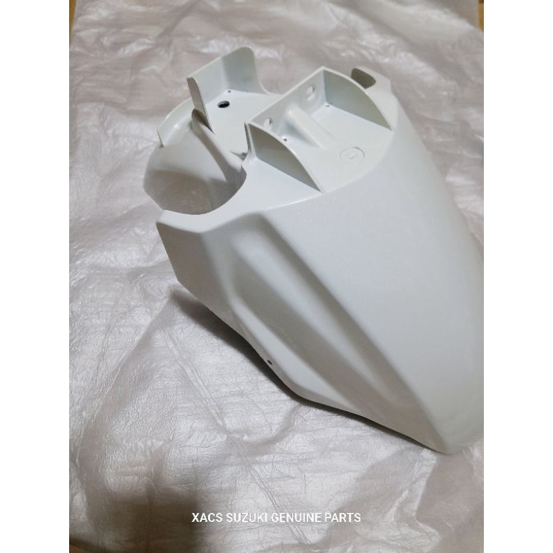 SGP Front Fender Tapaludo Pearl White Burgman street 125 | Shopee ...