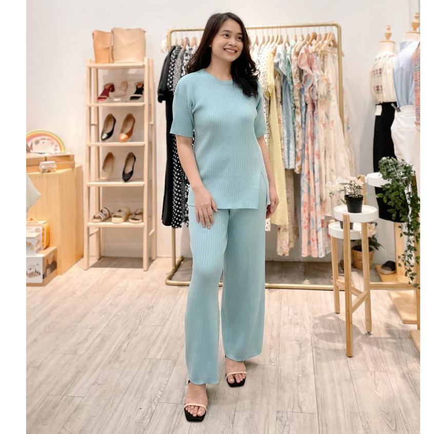 Zella Ribbed Knit Coordinate | Shopee Philippines