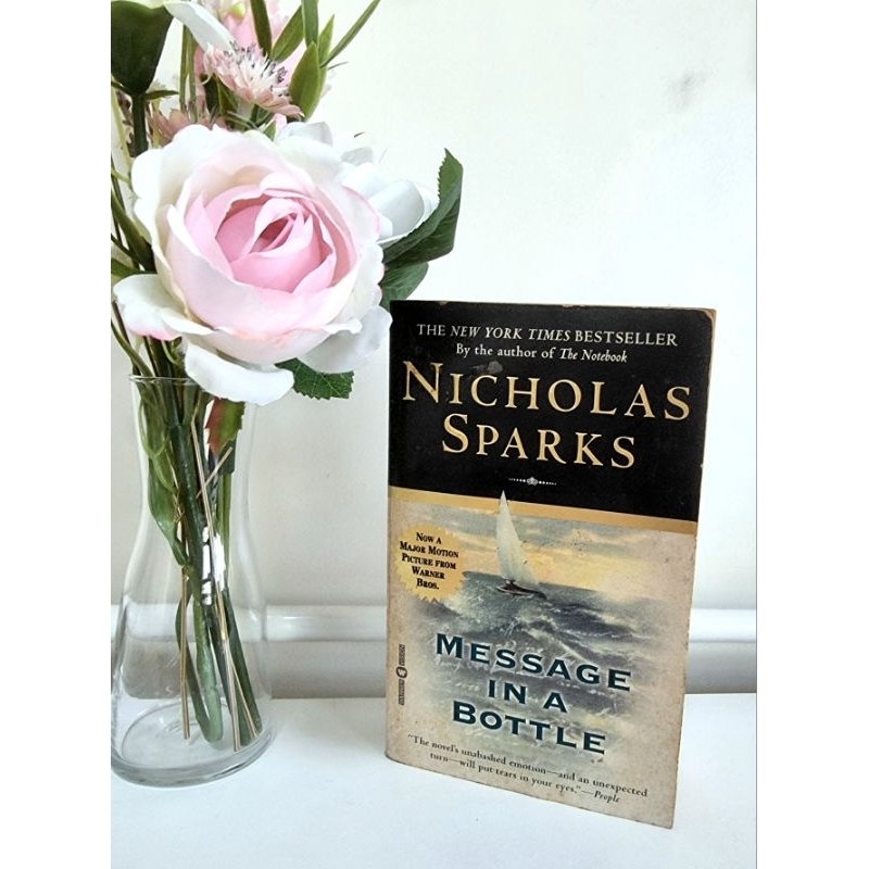 Nicholas Sparks - Message in A Bottle (Authentic Book) | Shopee Philippines