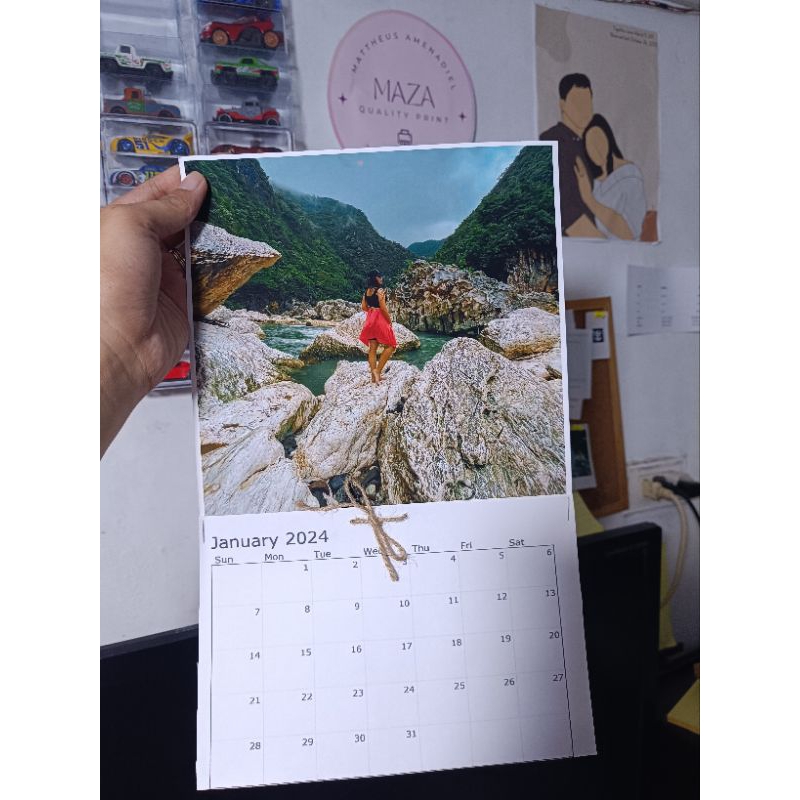 2025 Customized Calendar Free Layout | Shopee Philippines