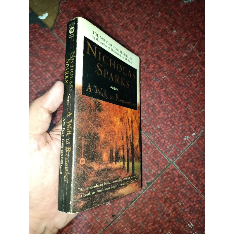 A Walk to Remember by: Nocholas Sparks | Shopee Philippines