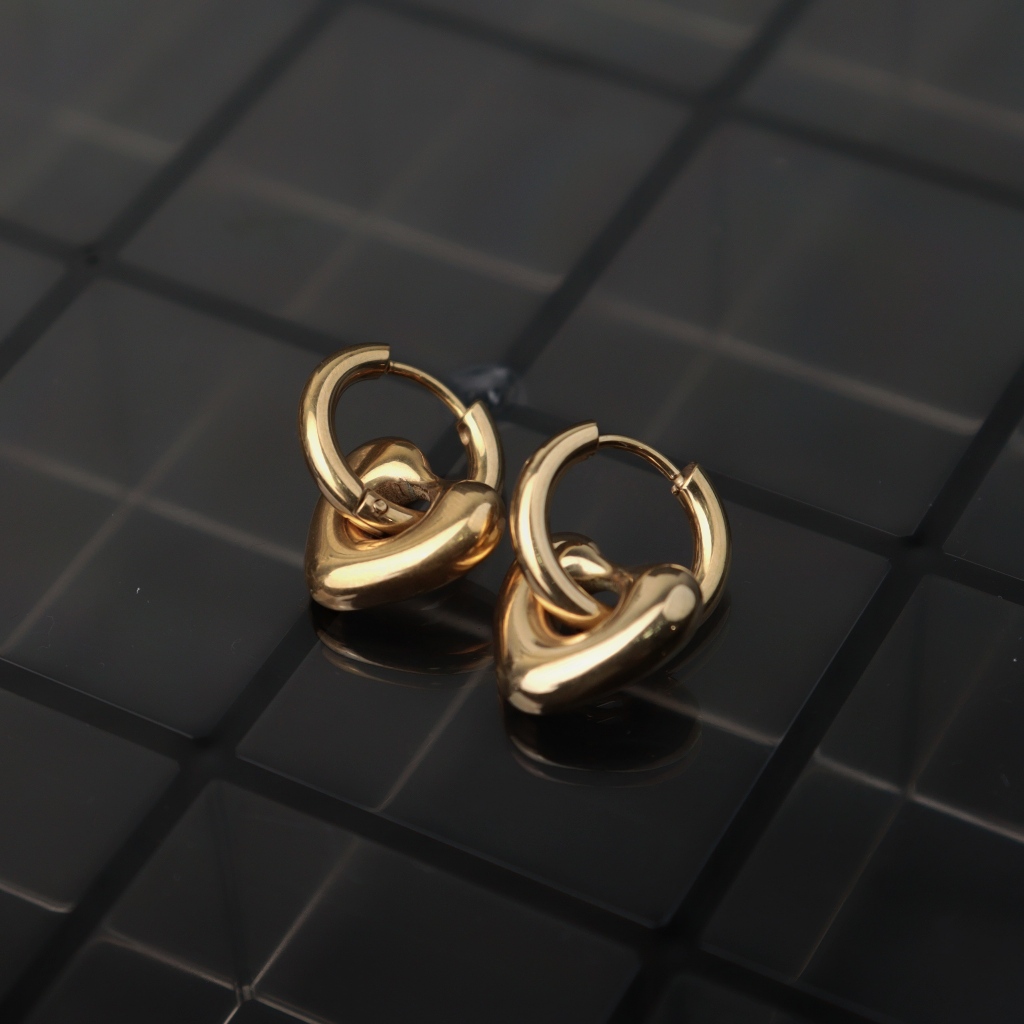 HB Jewelry APOLLINE Heart Centered Round Hollow Clip Earrings Fashion ...