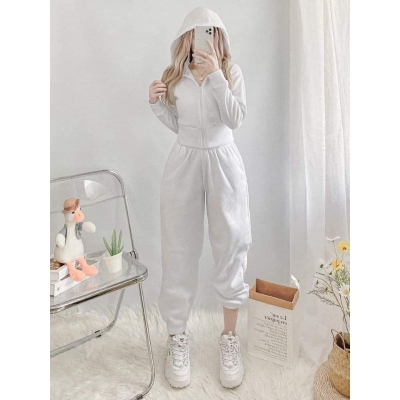 TRENDING TERNO JOGGER PANTS AND CROP JACKET FOR LADIES BY WANIE ...