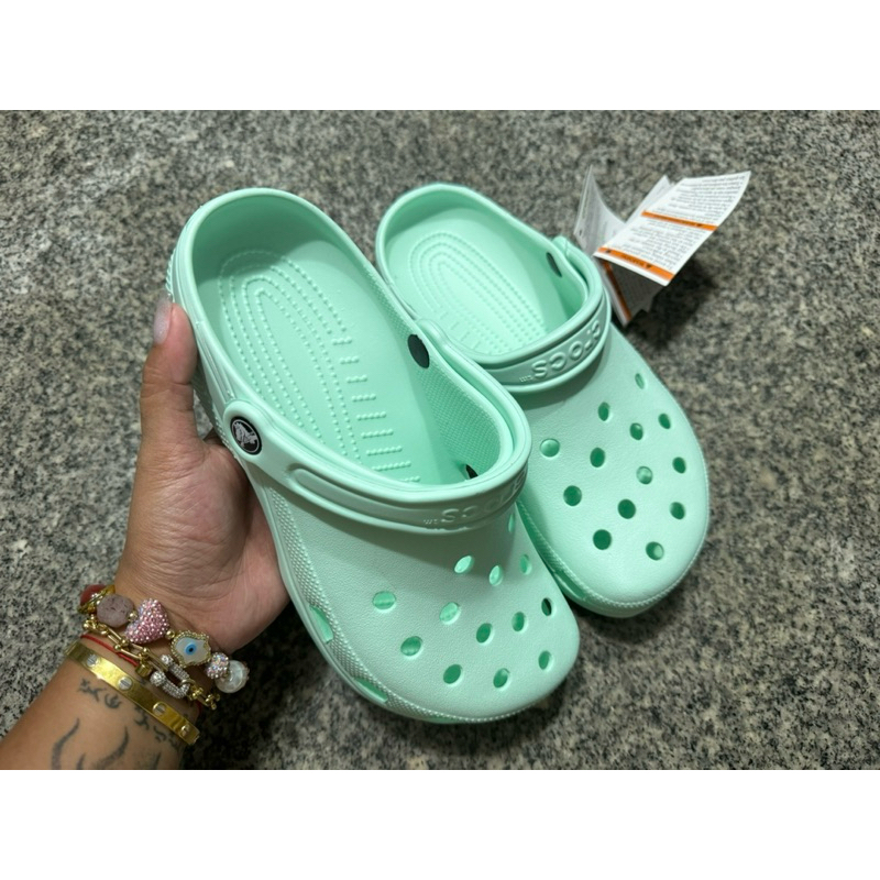 Crocs Classic Clogs | Sandals | Men | Women | Girls | Boys | Shopee ...