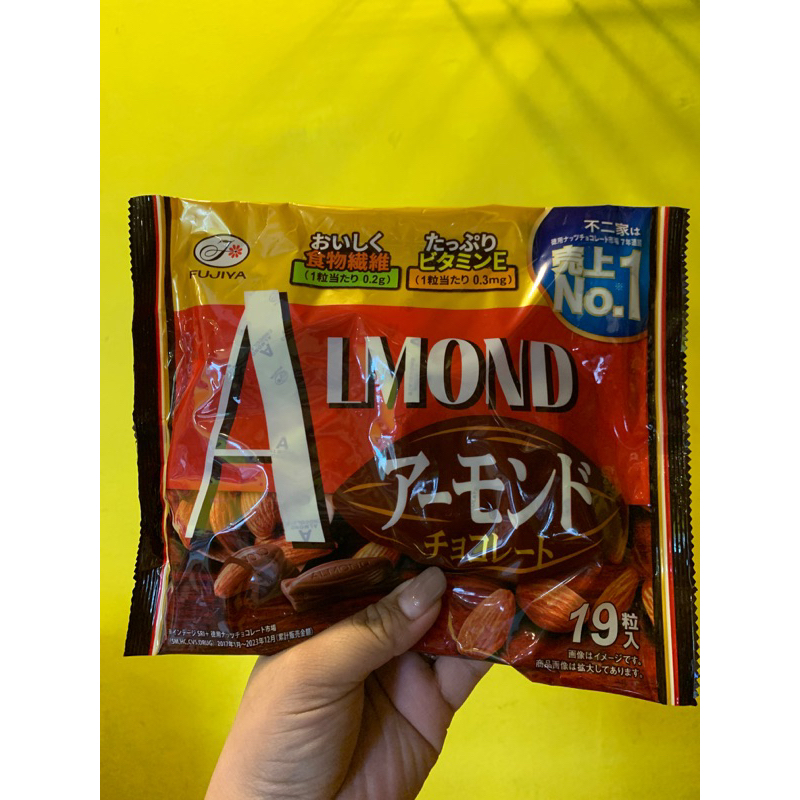 Fujiya Almond Chocolate 18pcs | Shopee Philippines