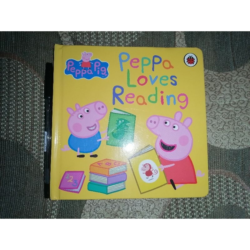 Peppa Loves Reading (Board book) | Shopee Philippines