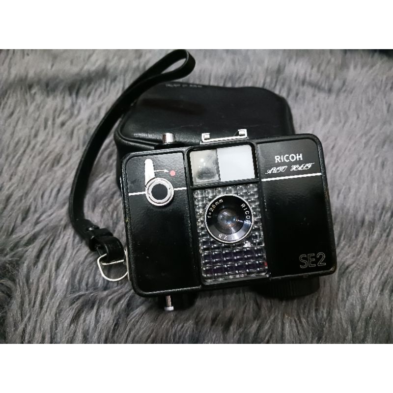 Affordable RARE Ricoh Auto Half SE2 Black film 35mm Camera, JAPAN ...
