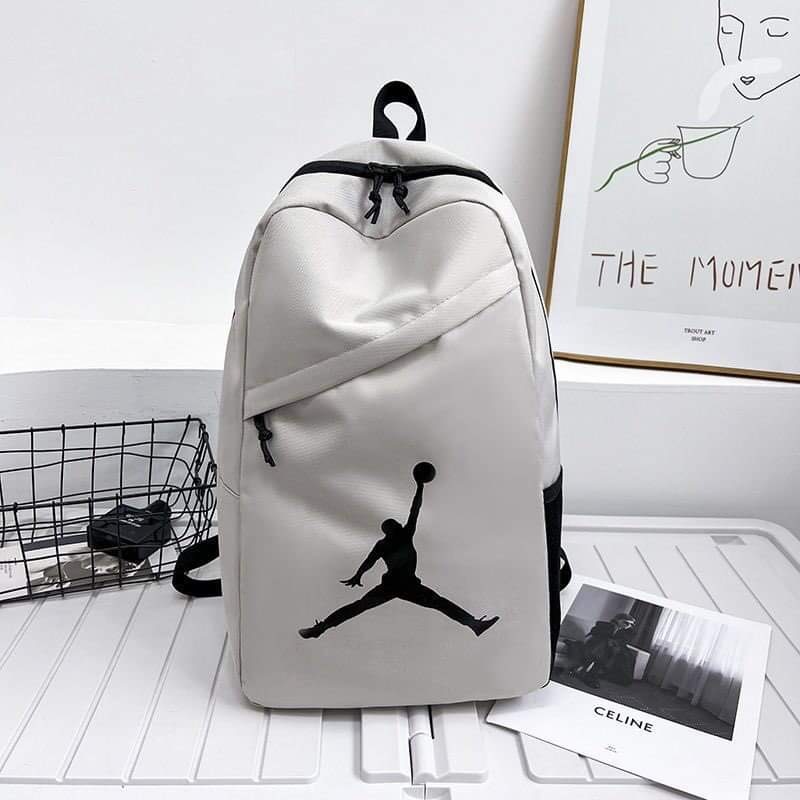 USABLE QUALITY BACKPACK FOR ALL SCHOOL AND TRAVEL USED MUTI POCKET AND ...