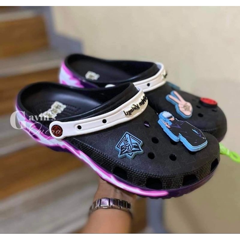CROCS JUJUTSU KAISEN CLASSIC CLOG IN BLACK 100% ORIGINAL | Shopee ...