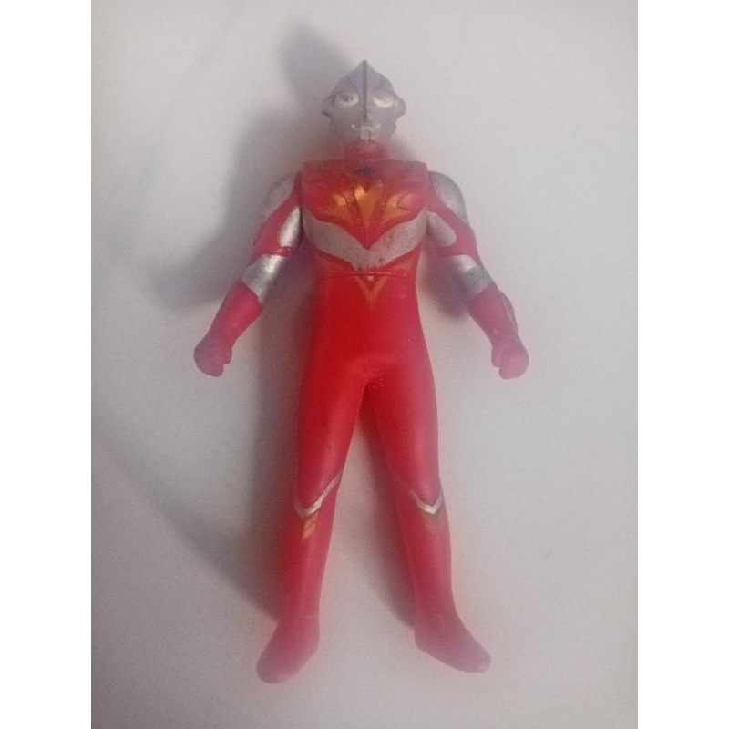 ultraman vinyl action figure loose bawal sa maselan ukay toys | Shopee ...