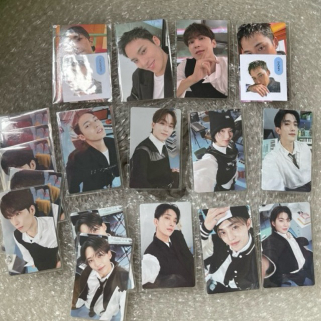 SEVENTEEN - 17 IS RIGHT HERE - Weverse / Musicplant Official POB PC | Shopee Philippines