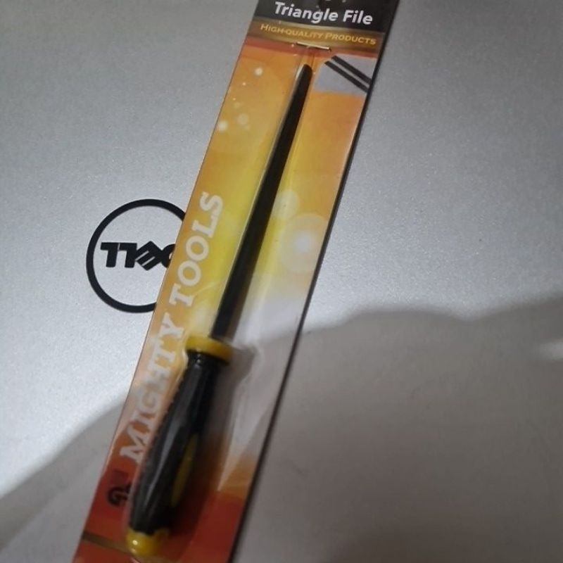 (PER PIECE) Kikil Tatsulok/ Kikil Tres Kantos/ Triangle File 4 ...