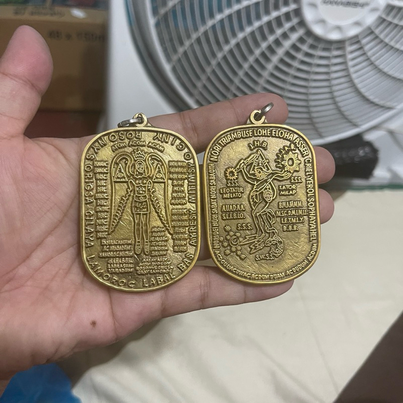 Infinito Hangin / Wacsim Engraved Medallion | Shopee Philippines