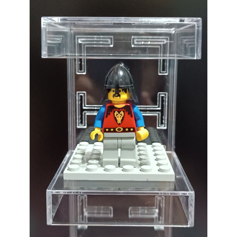 Vintage LEGO minifigure (Castle, Pirates, Dragon Knight, Soldier, Horse ...