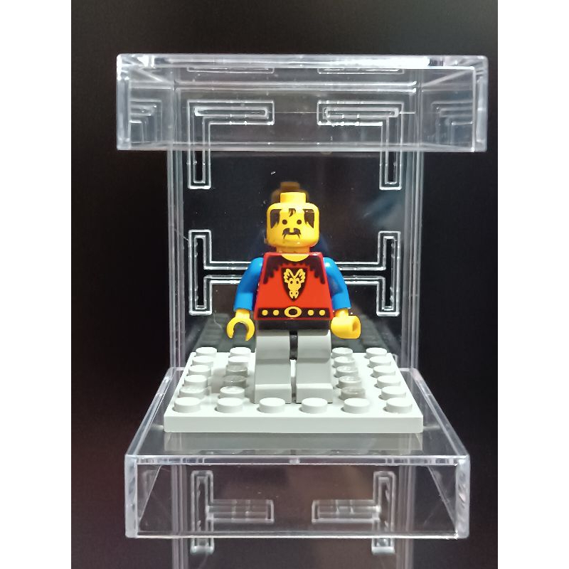 Vintage LEGO minifigure (Castle, Pirates, Dragon Knight, Soldier, Horse ...