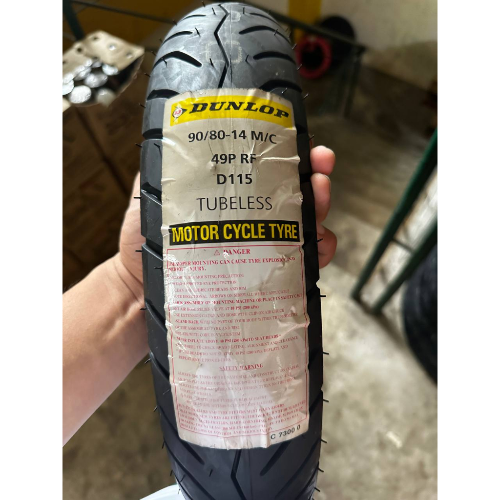 DUNLOP MOTORCYCLE TIRES D115 WITH FREE DUNLOP TSHIRT AND TIRE SEALANT ...