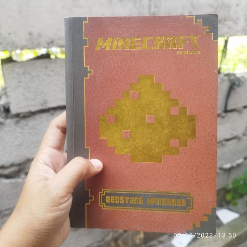 Minecraft; redstone handbook | Shopee Philippines