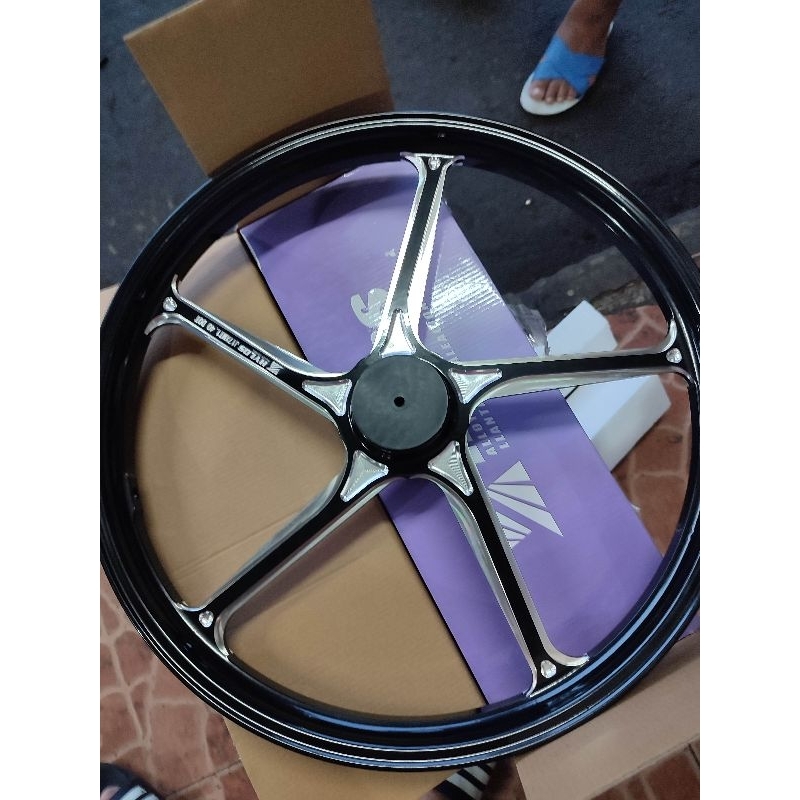 HYLOS MAGS 17 H5 M3 / Sporty / Click 125/150 / Aerox / Sniper 150 ...