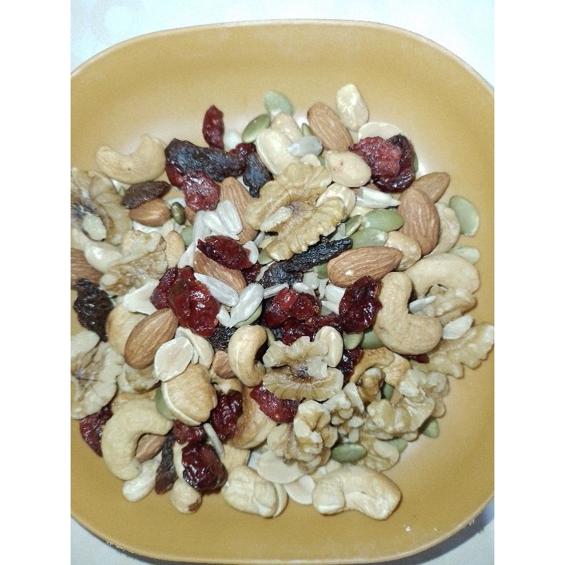 8in1 Trail Mix 1 kilogram | Shopee Philippines