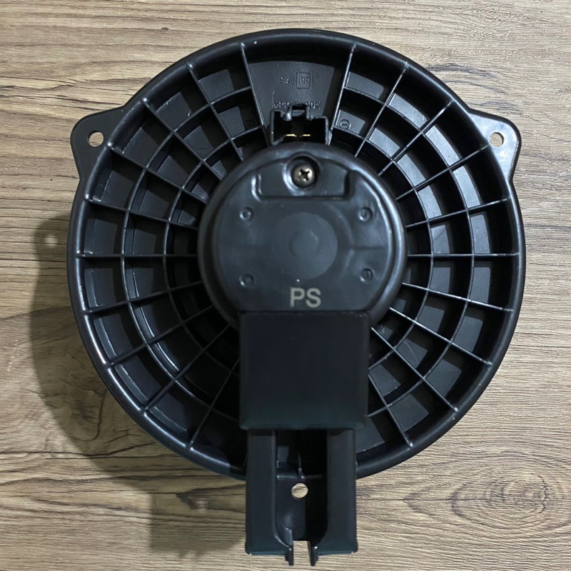 Toyota Fortuner / Innova 2005-2015 AC Rear Blower Motor | Shopee ...