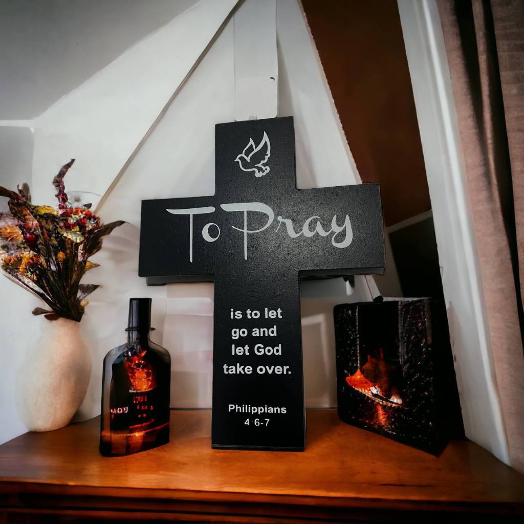 Decors and Beyond Just Pray Cross Sign Wooden Wall Decor 10.5 x 8 ...
