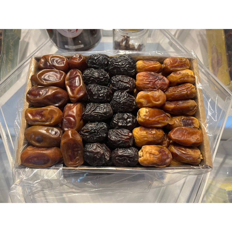 3 Varieties of Dates fruit 1 kilo box imported from saudi | Shopee ...