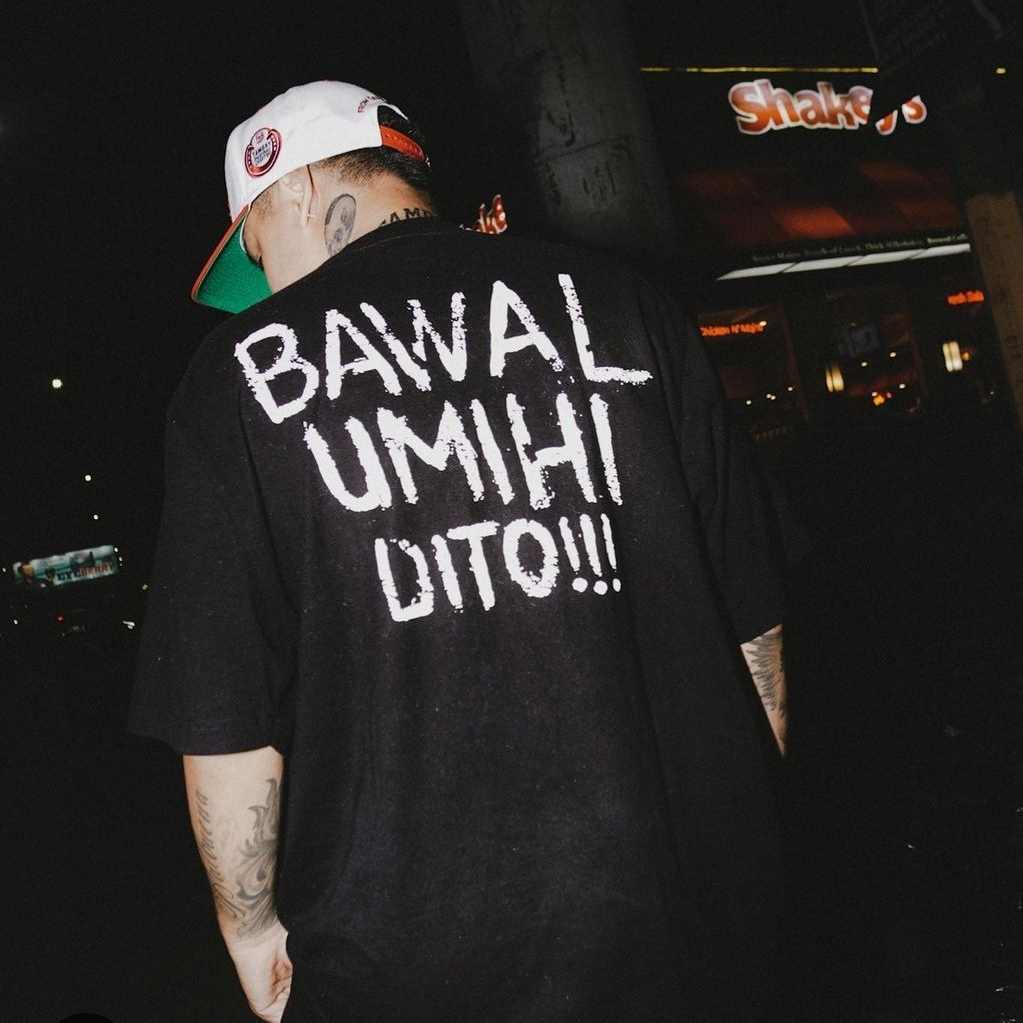 TAMBAY SHIRT - Bawal Umihi Dito (Rare Item) ORIGINAL | Shopee Philippines