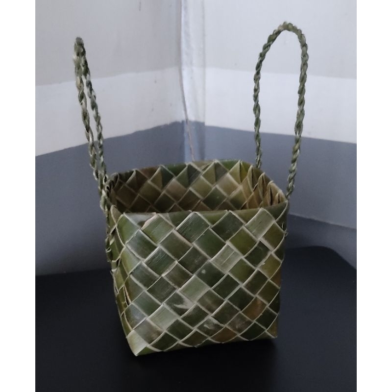 Native Pandan Bayong Bag 5x5x5 inches | Shopee Philippines