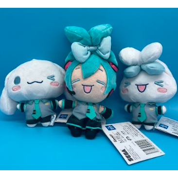 Hatsune Miku x Cinnamoroll S size Plush stuffed toy Set of 3 types Height 17~19cm | Shopee ...
