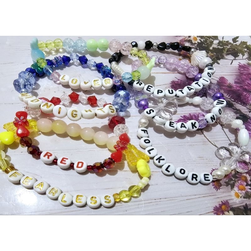 Taylor Swift Inspired Friendship Bracelets - Random Charms & Designs ...