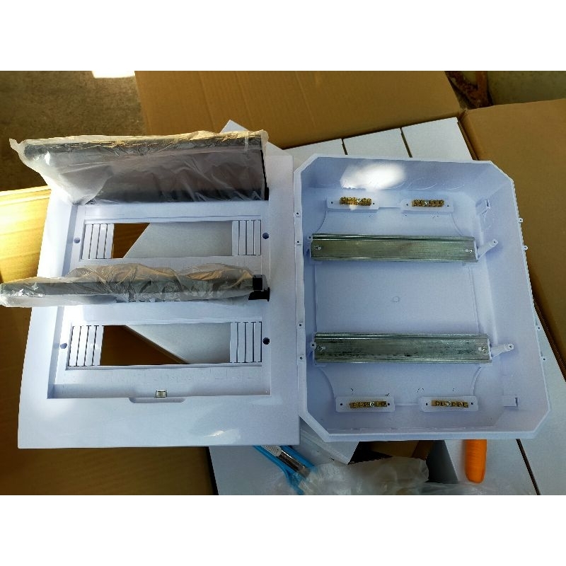24 ways mcb breaker box FLUSH type | Shopee Philippines
