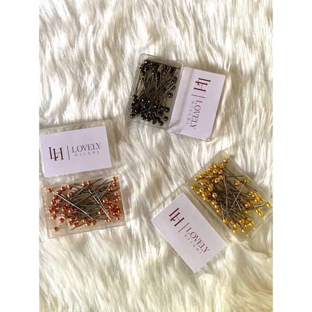 Aesthetic Metallic Hijab Pin with Box | Shopee Philippines
