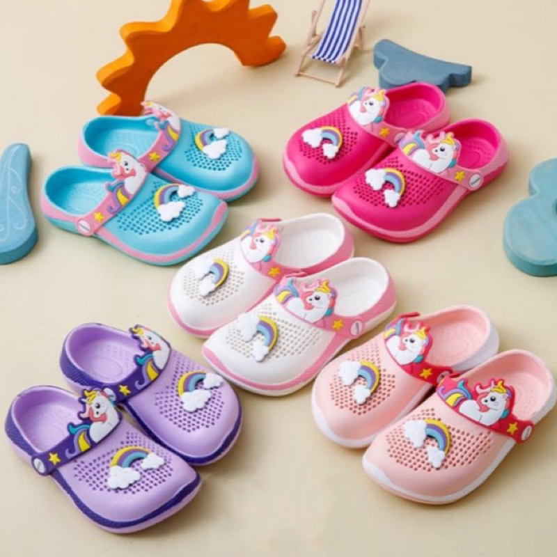 Closs Fashion Sandals For Kids Cute Unicorn Slippers for Girls/G8821 ...