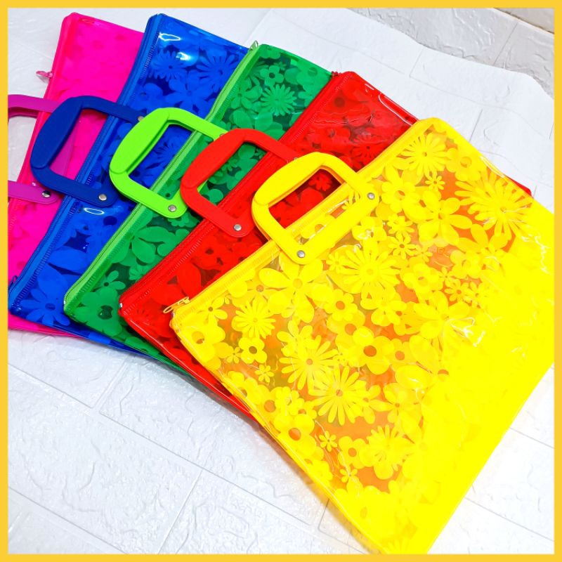 EXPANDING PLASTIC ENVELOPE | Colorful expanded plastic envelope with ...