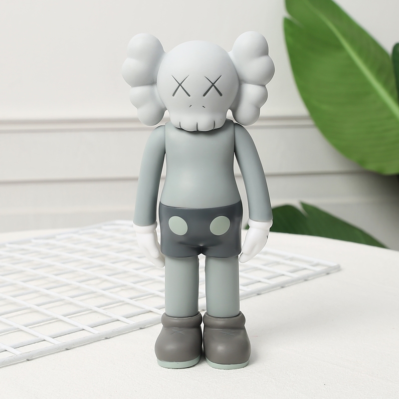 Cartoon Cartoon KAWS action figure PVC Material Hand Anime Doll Model ...