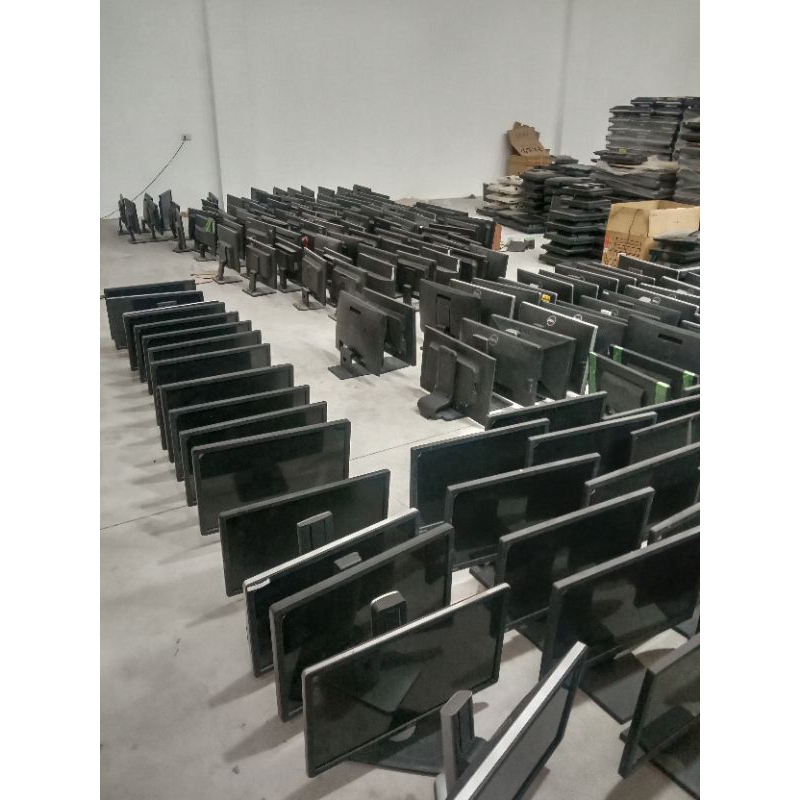 Monitors 17 19 20 22 23 24 inch Square / Wide with Same Day Delivery ...