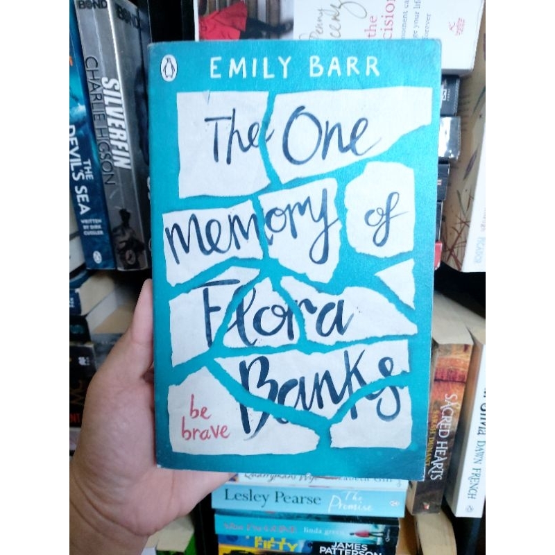 The One Memory Of Flora Banks by Emily Barr [PB | PRELOVED] | Shopee ...