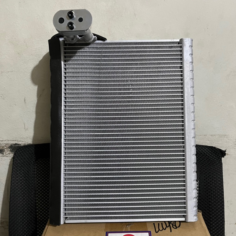 Isuzu DMAX / D-Max 2020-2025 AC Evaporator | Shopee Philippines
