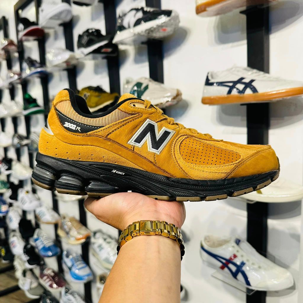 ORIGINAL 2002R Wheat Brown | Shopee Philippines