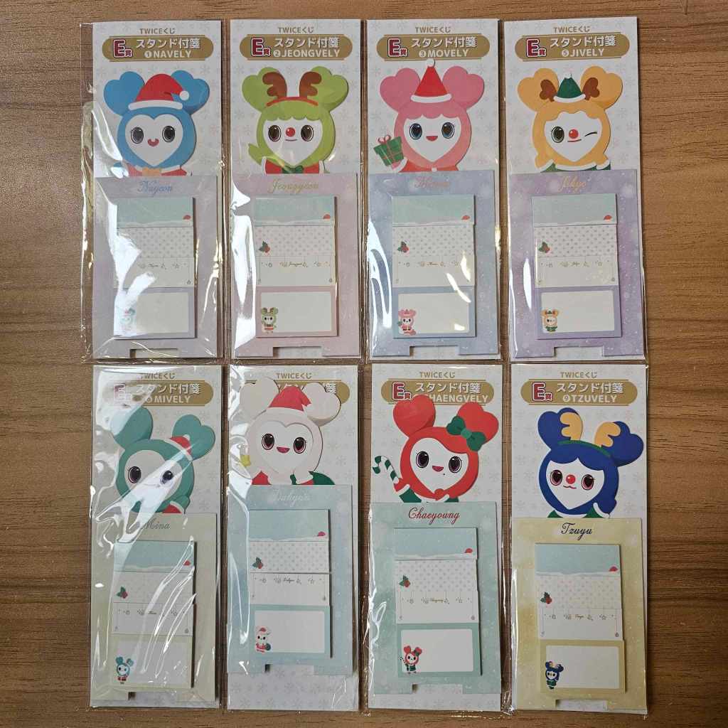 Twice x Family Mart 2023 Lottery Prize E: Sticky Note Stand | Shopee ...