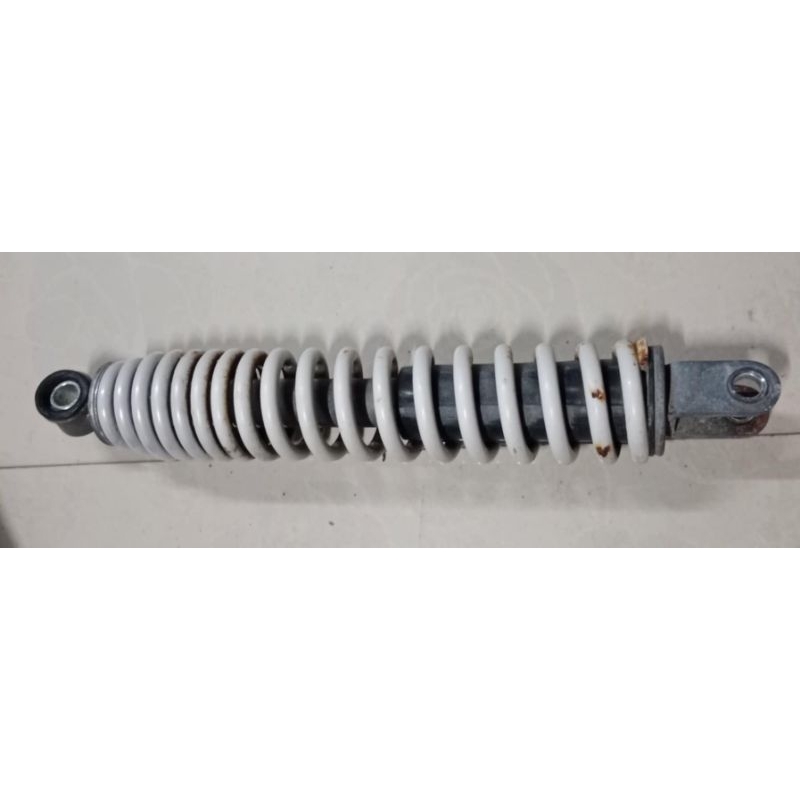 Suzuki Skydrive 125 carb or f.i Rear shock (2ND HAND Stock) | Shopee ...