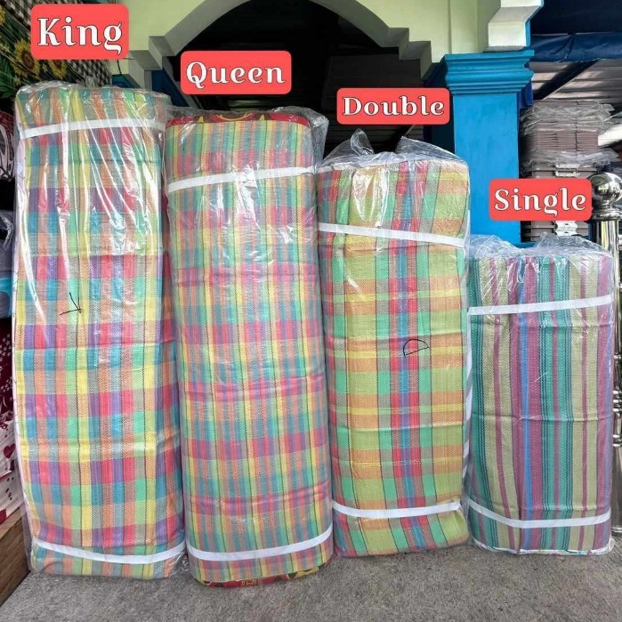 Comforter with Banig foam banig single,Double,queen, king size | Shopee ...
