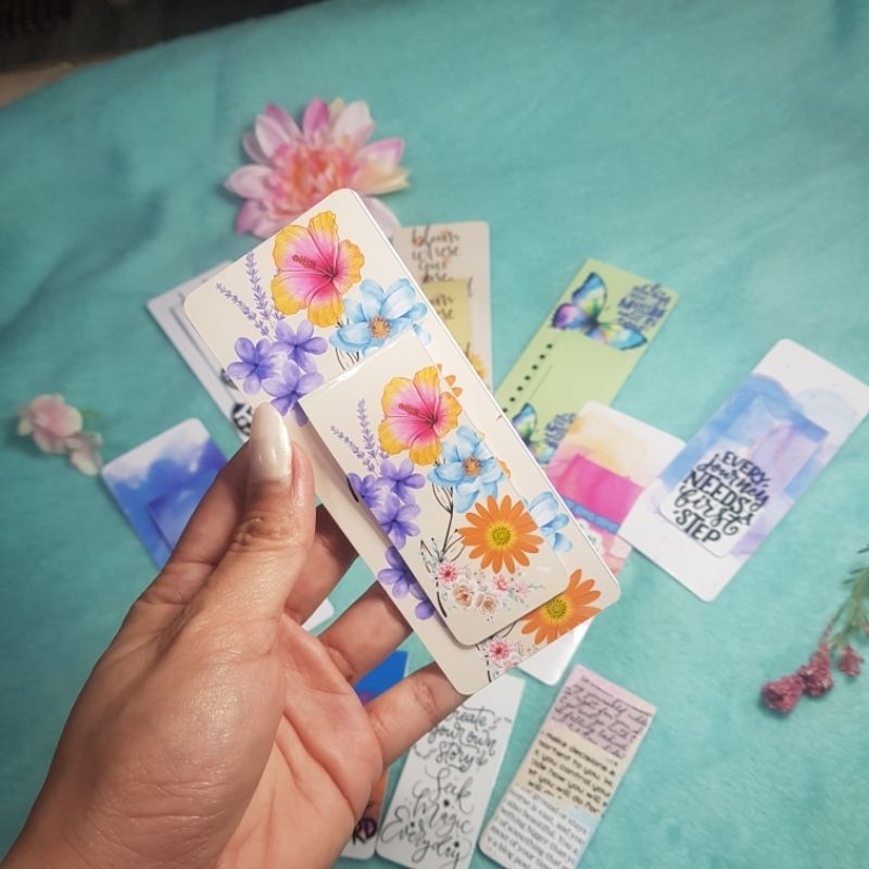 PERSONALIZED MAGNETIC BOOKMARK FOR GIFT SOUVENIR | Shopee Philippines
