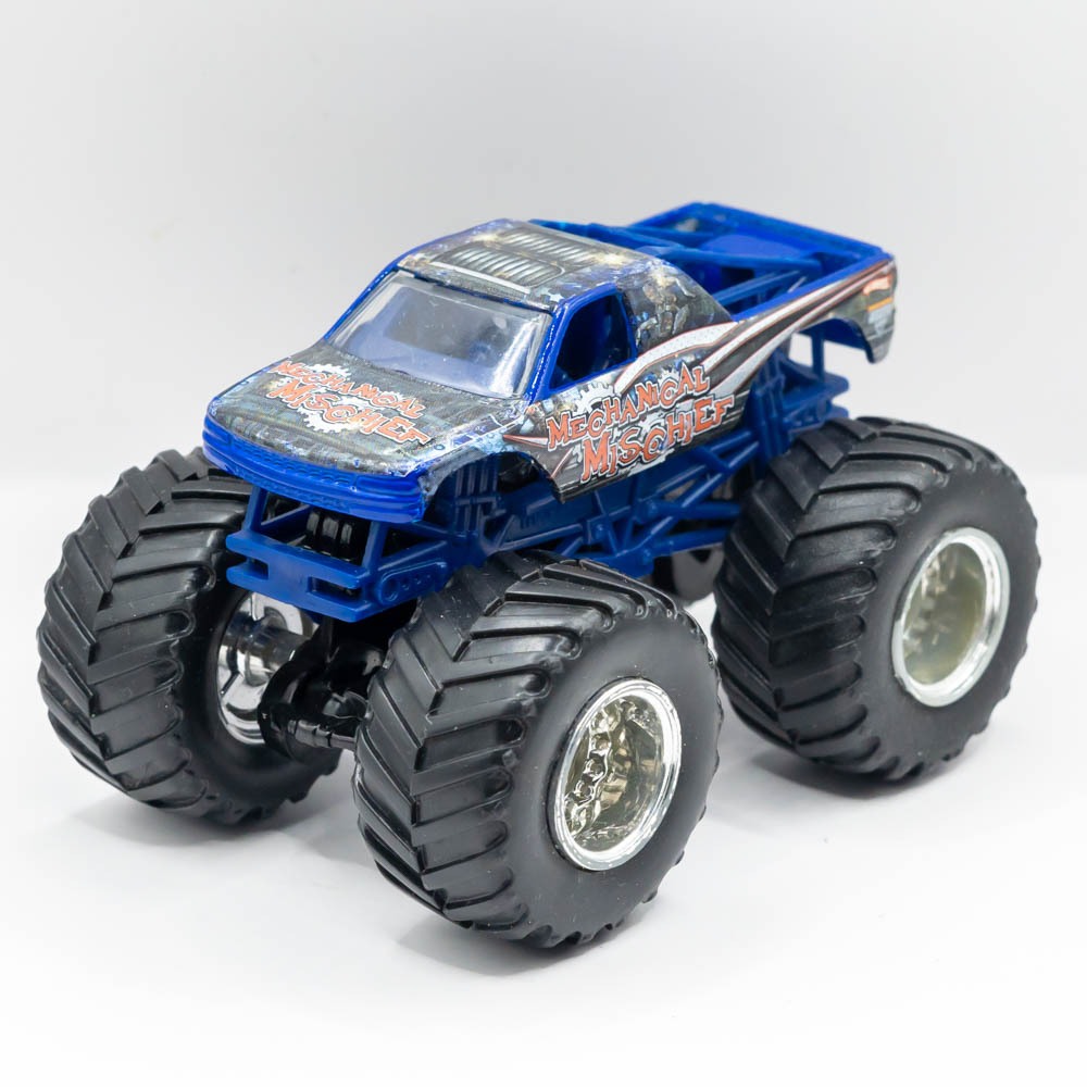 Hot Wheels Monster Jam Mechanical Mischief 1:64 Scale | Shopee Philippines