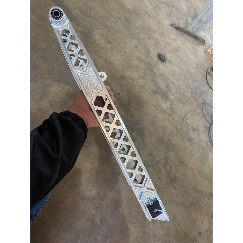 Swirm arm CNC - DT10 + 2 Raider Carb/Fi 150 made in malaysia | Shopee ...