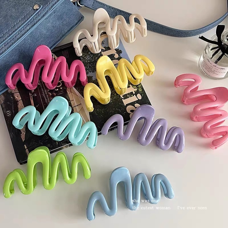 [d.four.] Advanced Sense Wave Hair Claw Clip Women Hair Accessory D ...