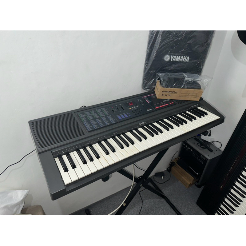 Casio CTK-550 61 Keys Portable Piano Keyboard with Sustain Pedal ...