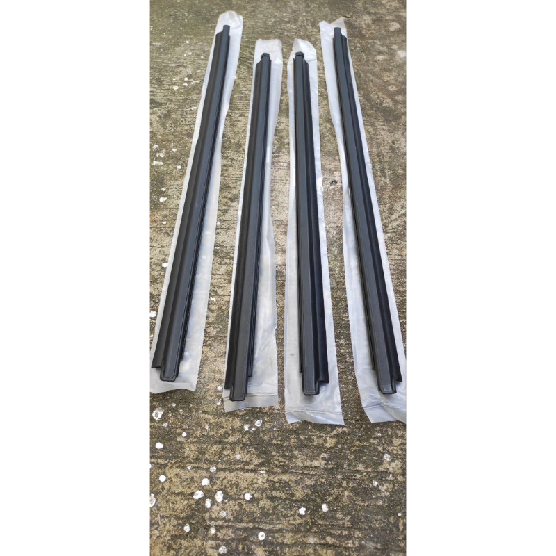 Outer Channel Weatherstrip for FORTUNER 2005 2006 2007 2008 2009 2010 ...