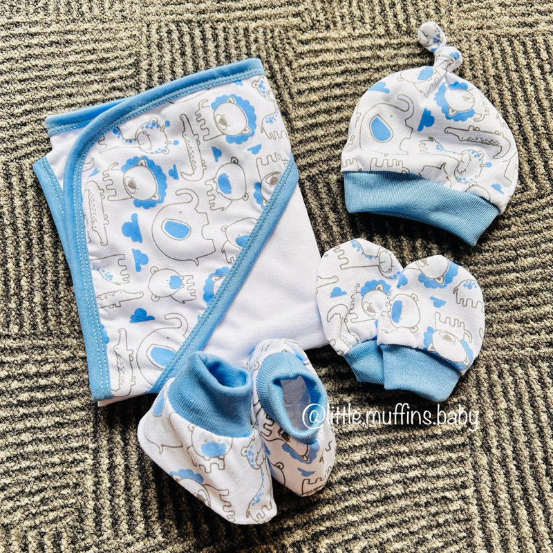little muffins 6 in 1 Newborn Receiving Set (Blanket, Bonnet, Mittens ...