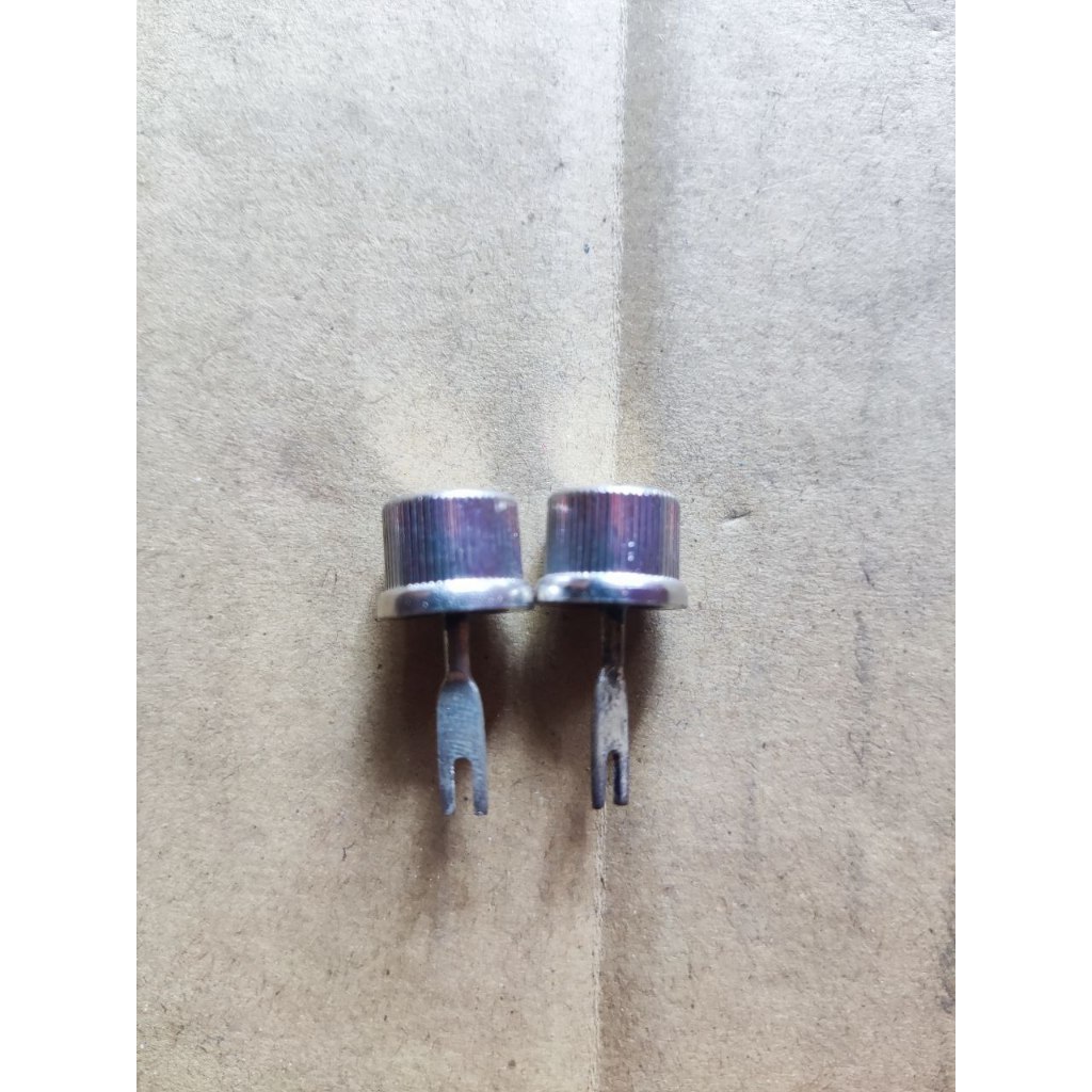 1 pair (Positive and Negative) Alternator Diode for Isuzu | Shopee ...